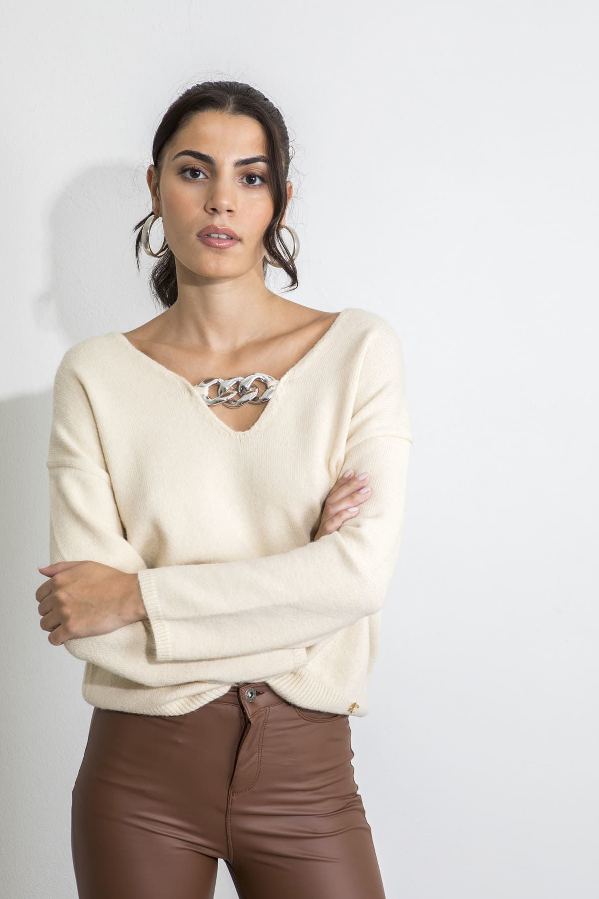 Knitted blouse with chain BEIZE | Womens Clothes Cento Fashion
